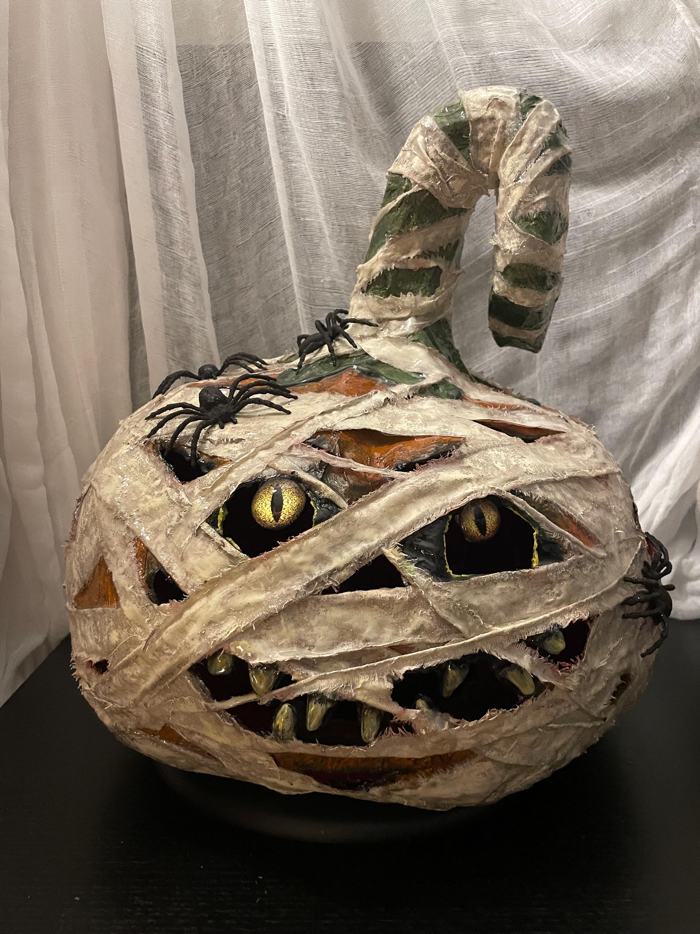 Goofy Pumpkin Mummy With Cat's Eyes and a Toothy Grin - Etsy
