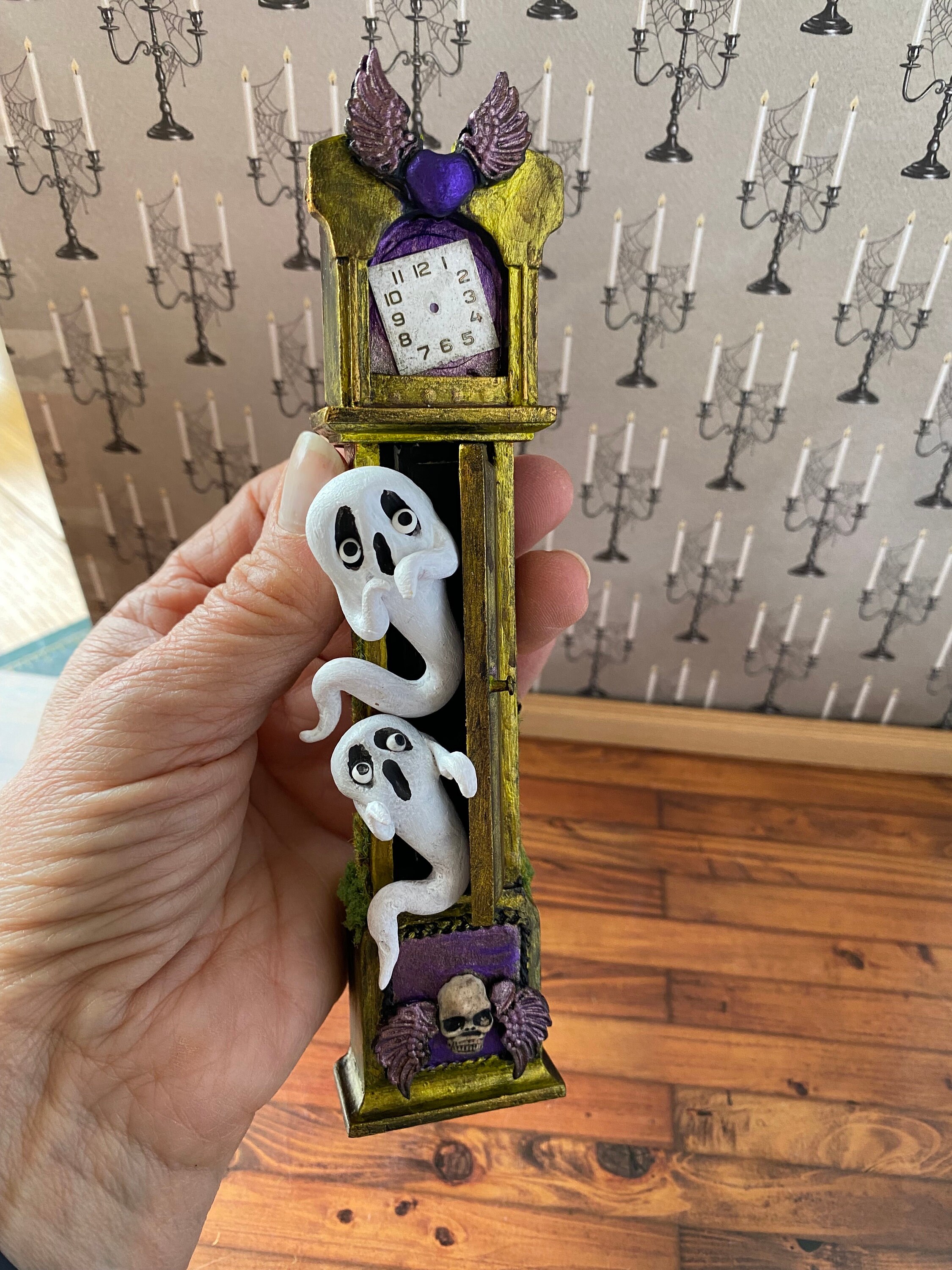 Miniature 12th Scale Spooky Ghost Clock - Etsy