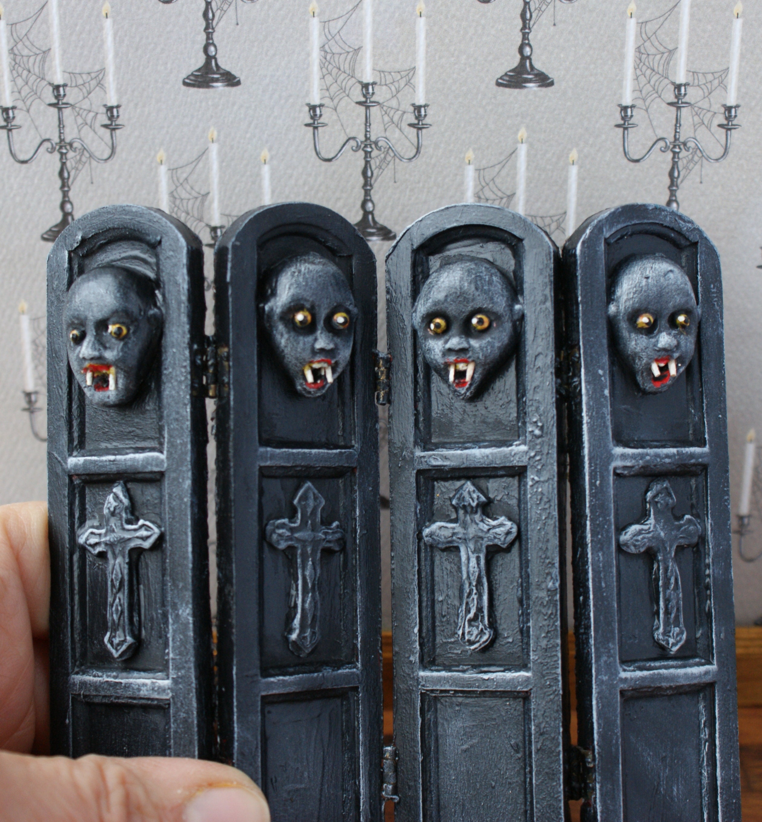 12th Scale Dolls House Gothic Vampire Screen, Room Divider - Etsy