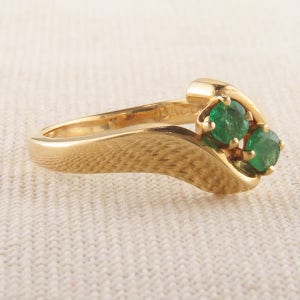 Vintage Two Stone Emerald Gold Wave Ring - Etsy