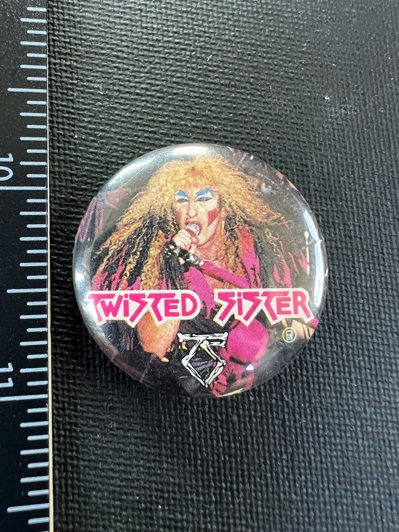 Vintage Twisted Sister Pinback Button 1980s Dee Snider - Etsy