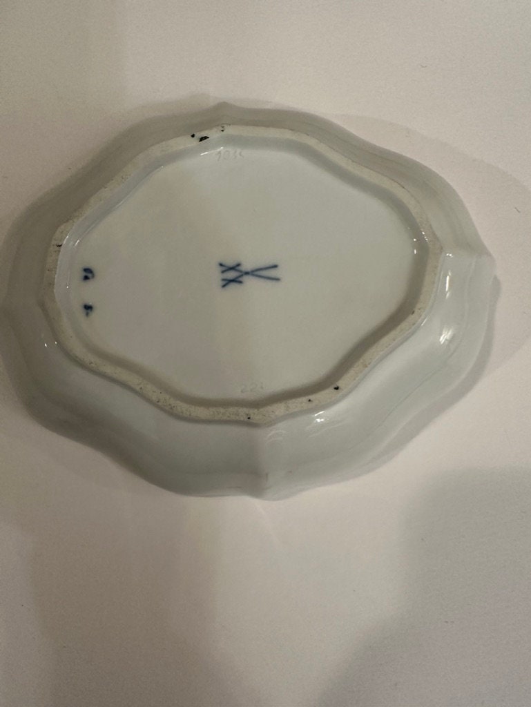 Meissen (crossed Swords Back Stamp) Blue Onion Pattern Oval Dishes - Etsy