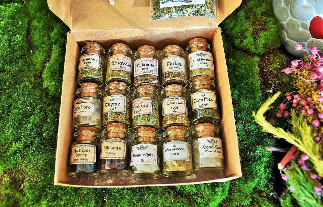 Miniature Apothecary Herb Set: 15 Vintage-labeled Bottles - Etsy