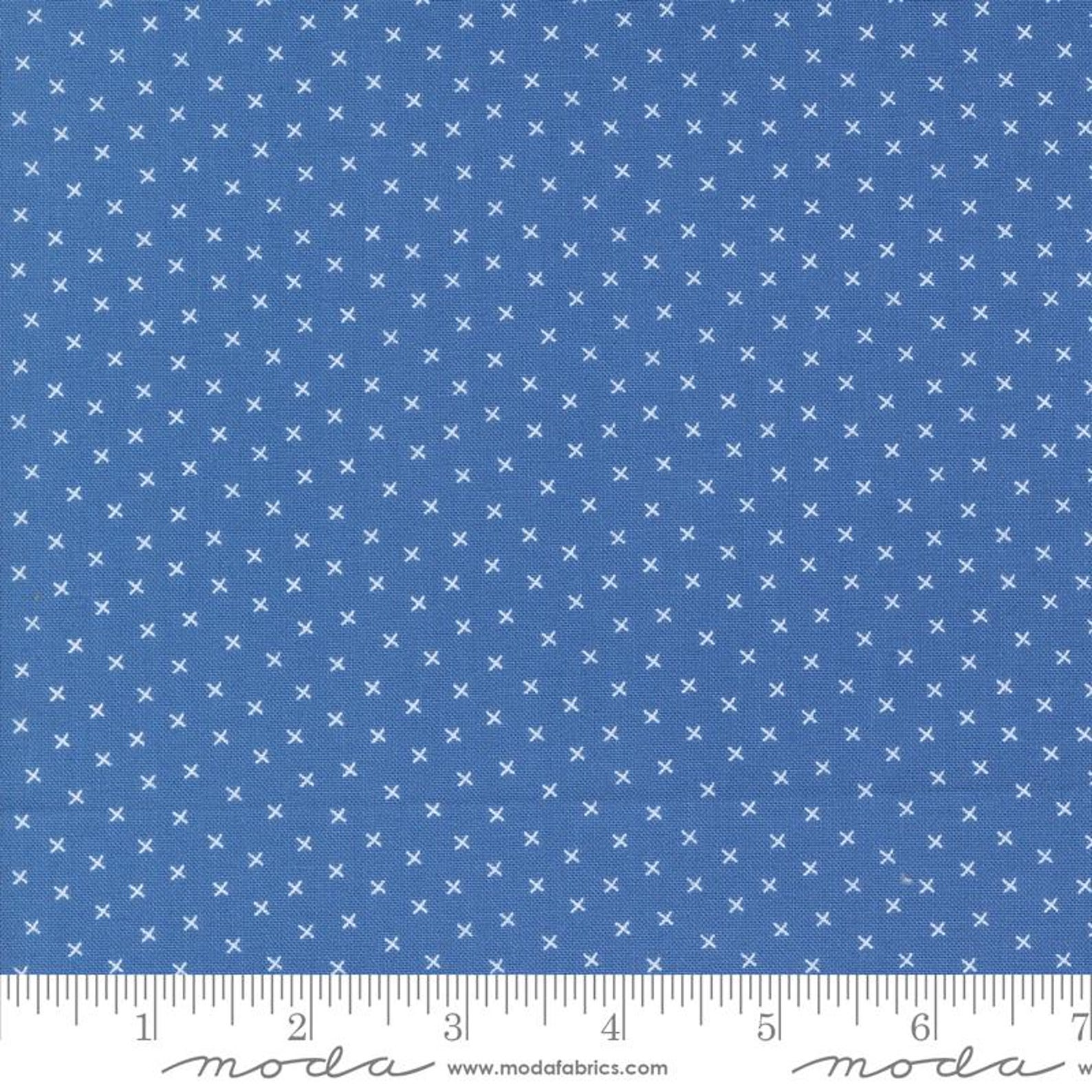 Coriander Colors Yardage Xs Blender Blue, Corey Yoder, Sold in 1/2 Yard ...