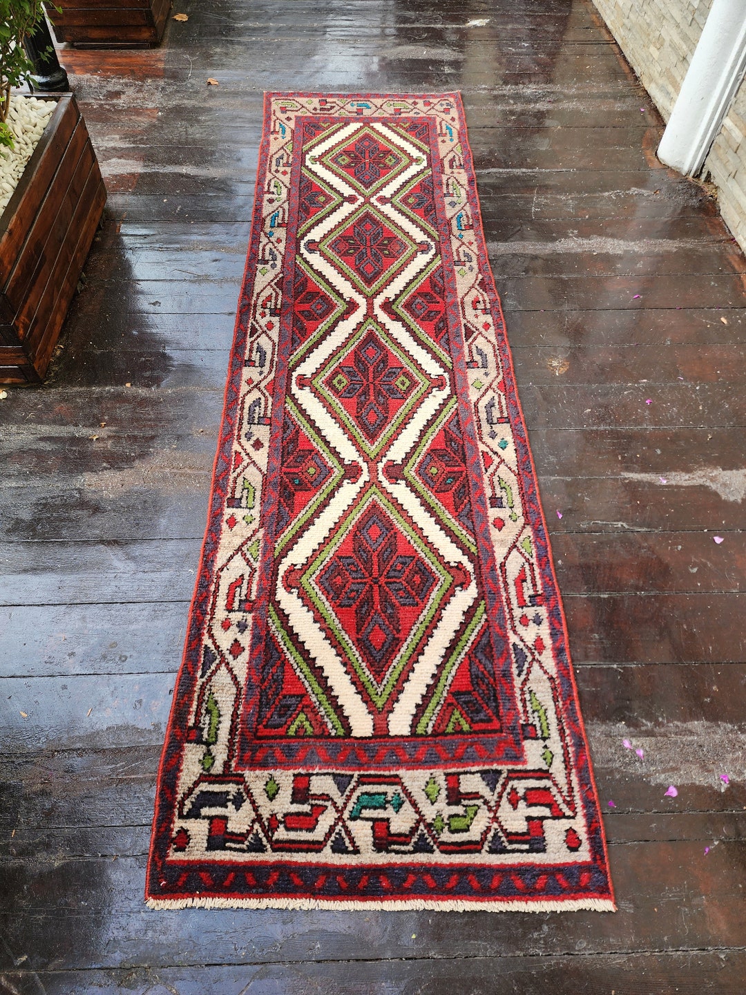 Persian Hallway Rug 8 Ft 5 in X 2 Ft 4 in Red White Green Vintage ...