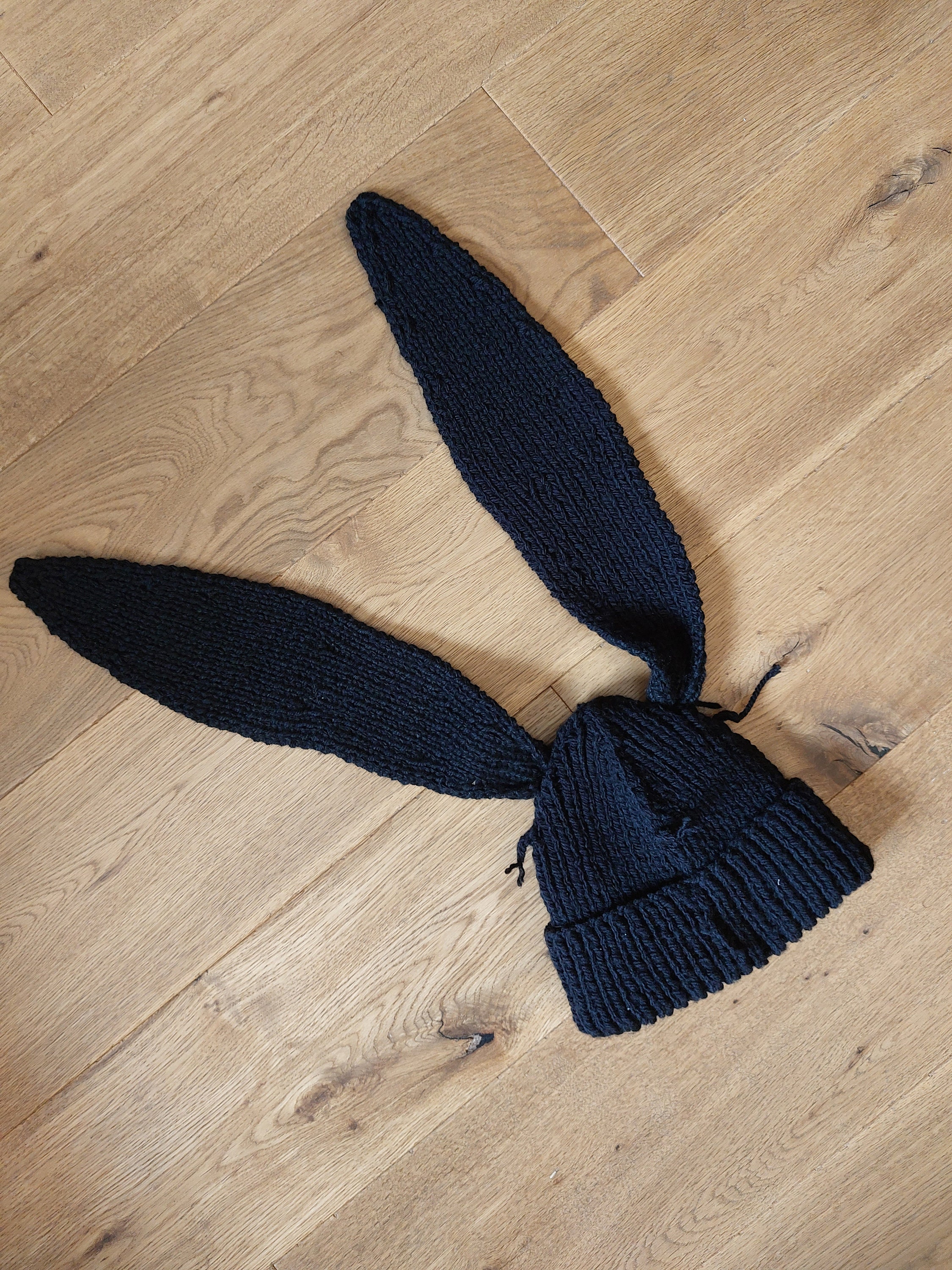 Bunny Beanie, Stray Kids Lee Know Loverboy Bunny Hat Knitting Pattern ...