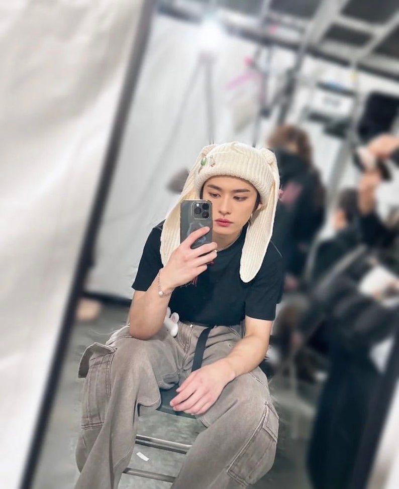 Bunny Beanie, Stray Kids Lee Know Loverboy Bunny Hat Knitting Pattern ...