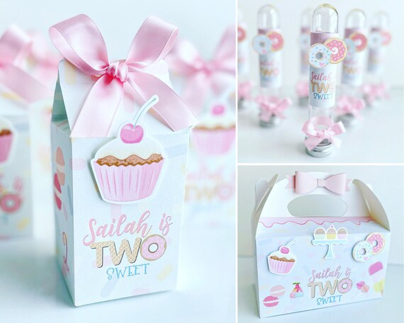 Two Sweet Decorations, birthday, kids party, custom boxes, unicorn ...