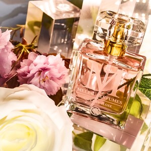 Handmade Perfume, very Cherry Rose, With Black Cherry, Lychee, Rose ...