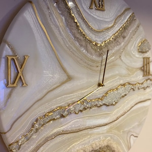 Custom Geode Inspired Wall Clock | Wall Art, Home Décor, Resin Clock ...