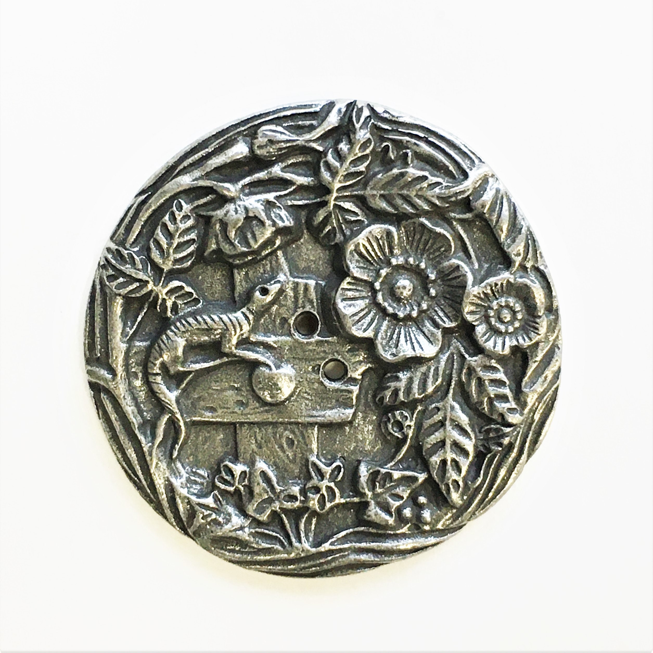 6 Pcs. of Antique Reproduction Metal Buttons-lizard on the Fence-brass ...