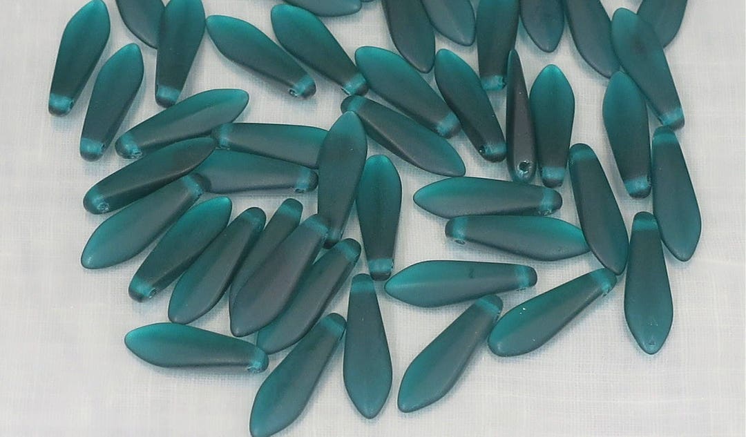 50 Pcs. Of6 X 16 Mm Teal Glass Dagger Drops-bin 35 - Etsy