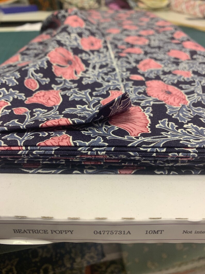 Winterbourne House Beatrice Poppy Liberty Quilting Fabric 100% - Etsy