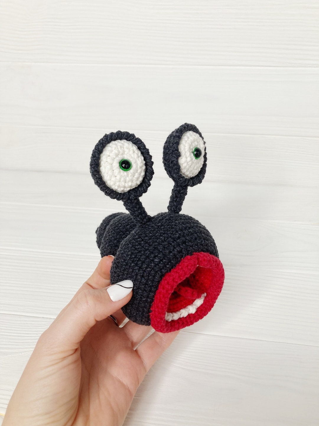 Screaming Slug, Slug With Teeth, Snail Lovers Present - Etsy