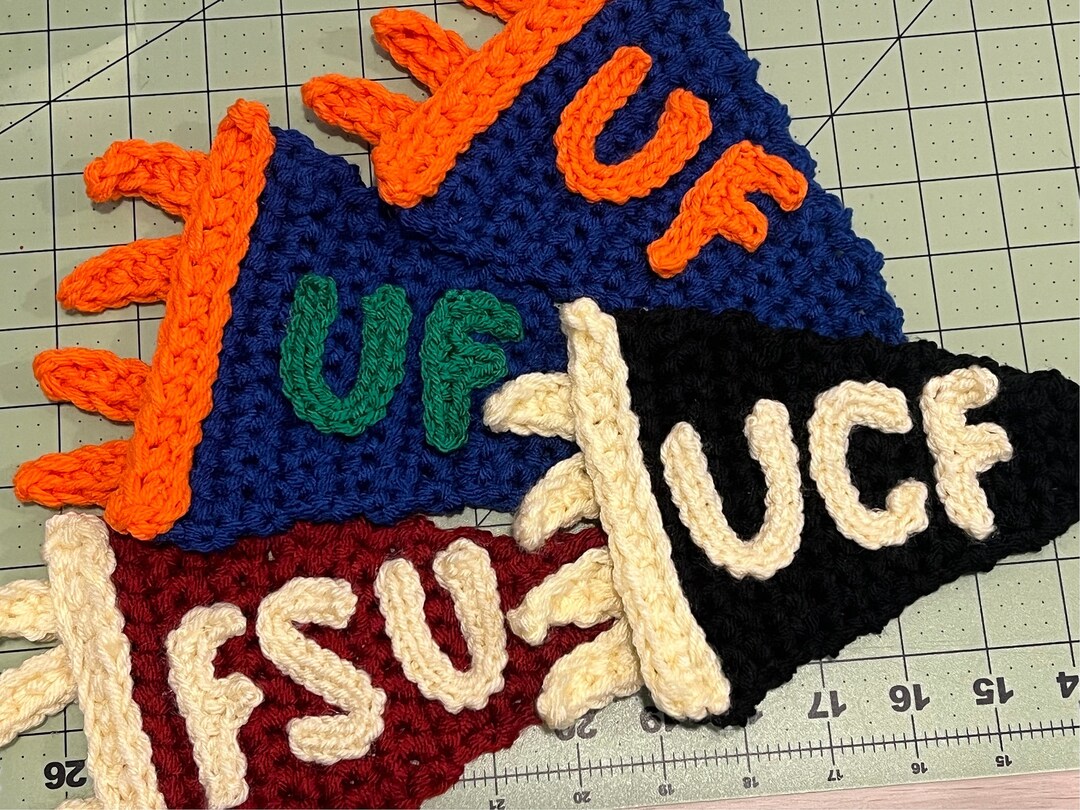 Customizable College Penants - Etsy