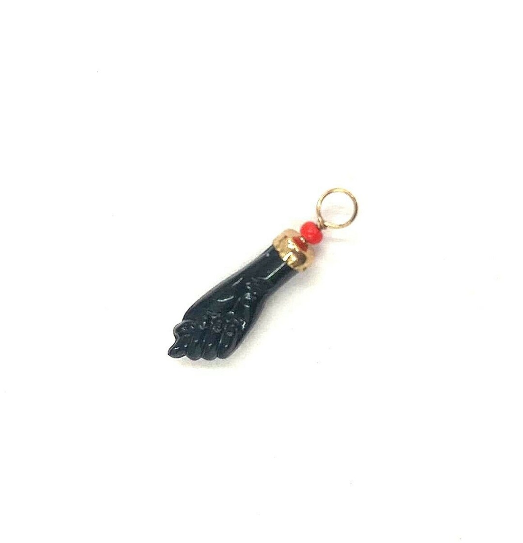 14K Yellow Gold La Mano De Azabache Black Figa Fist Protection Charm ...