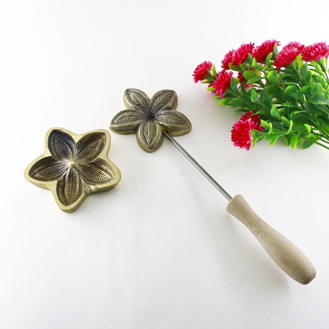 Millinery Flower Making Tool: Leather & Silk Petal Mold (7cm) - Etsy