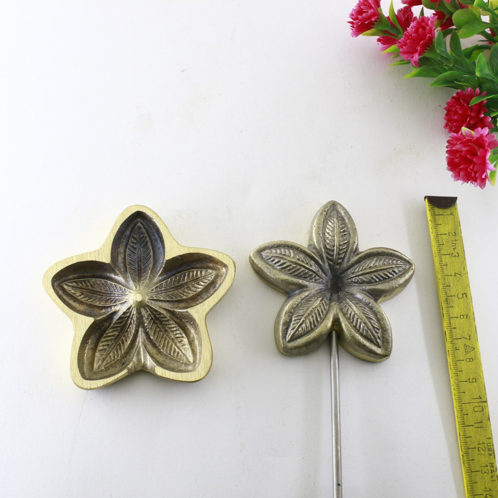 Millinery Flower Making Tool: Leather & Silk Petal Mold (7cm) - Etsy