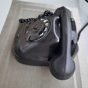 Vintage Telephone - Black Bakelite Phone - Retro Office Decor - Old ...