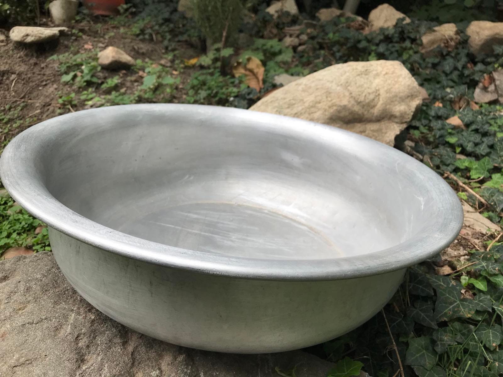 Vintage Basin-aluminum Washbasin-primitive Washbowl-ware Wash Basin Tub ...