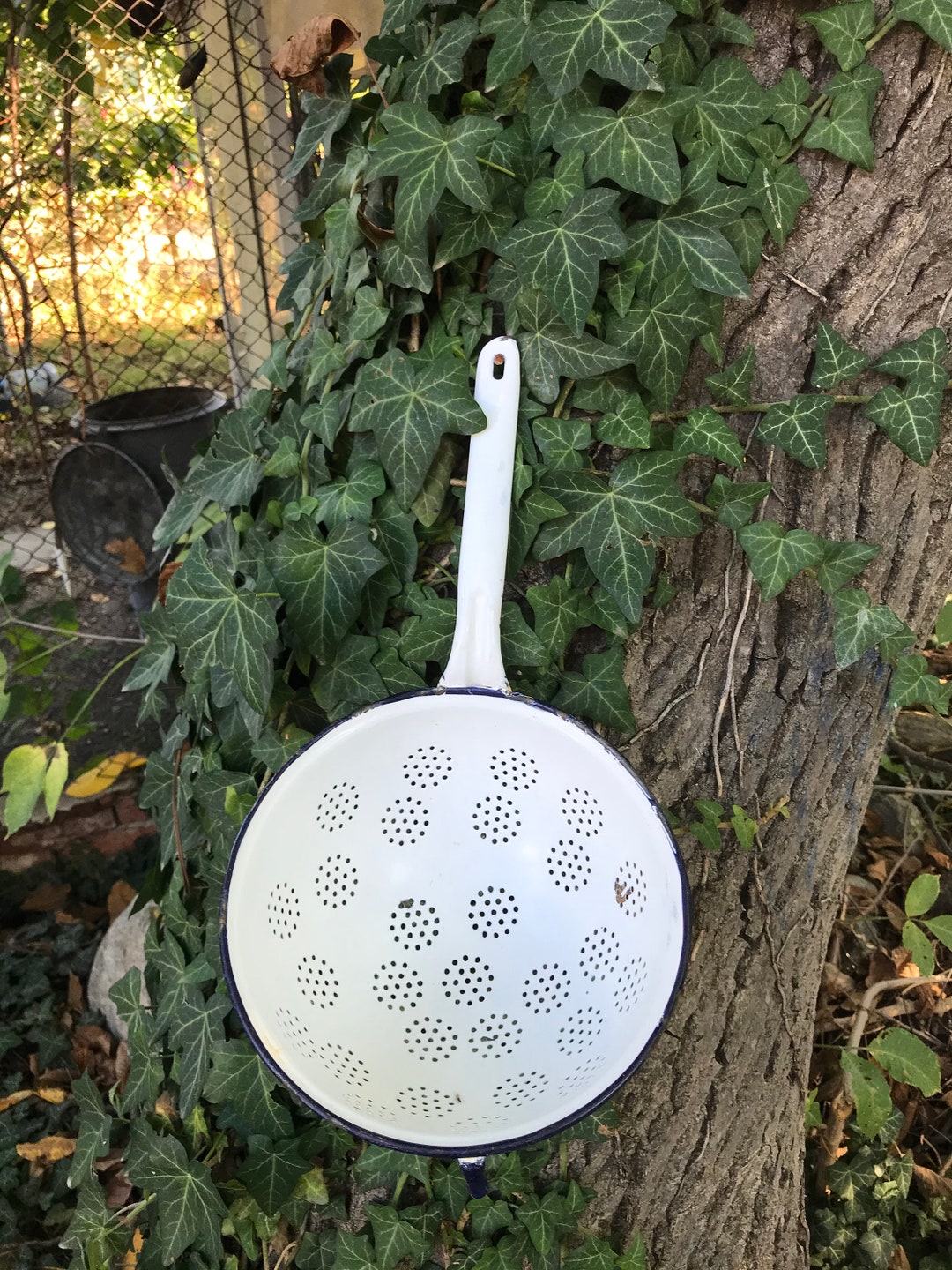 Vintage Enamel Colander -enamel Strainer -cookware -big Strainer -old ...