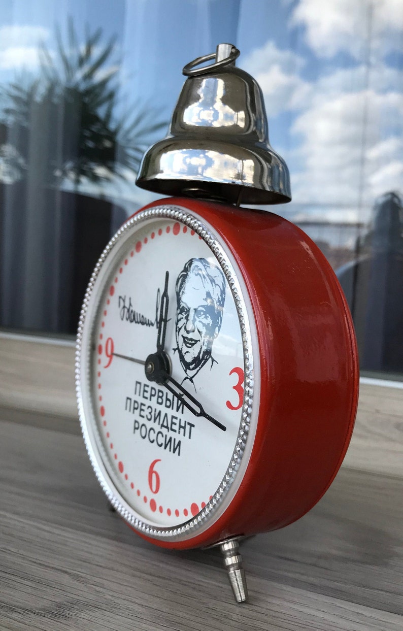 Vintage Soviet Alarm Clock -collectible Clock -working Mechanical Clock ...