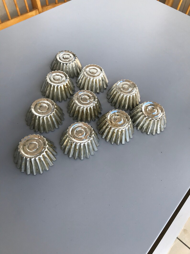 Vintage metal tiny cake forms-set of 10 models-old forms for | Etsy
