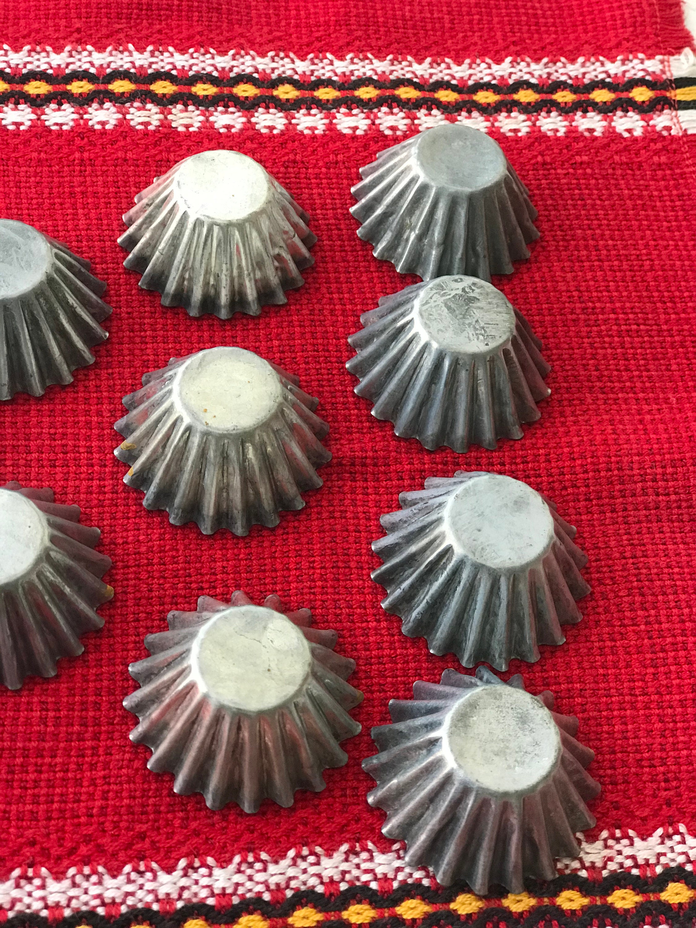 Vintage Metal Tiny Cake Forms-set of 10 Models-old Forms for Sweets ...