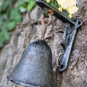 Vintage Wall Bell - Door Bell - Ornate Aluminum Bell - Wall Hanging ...
