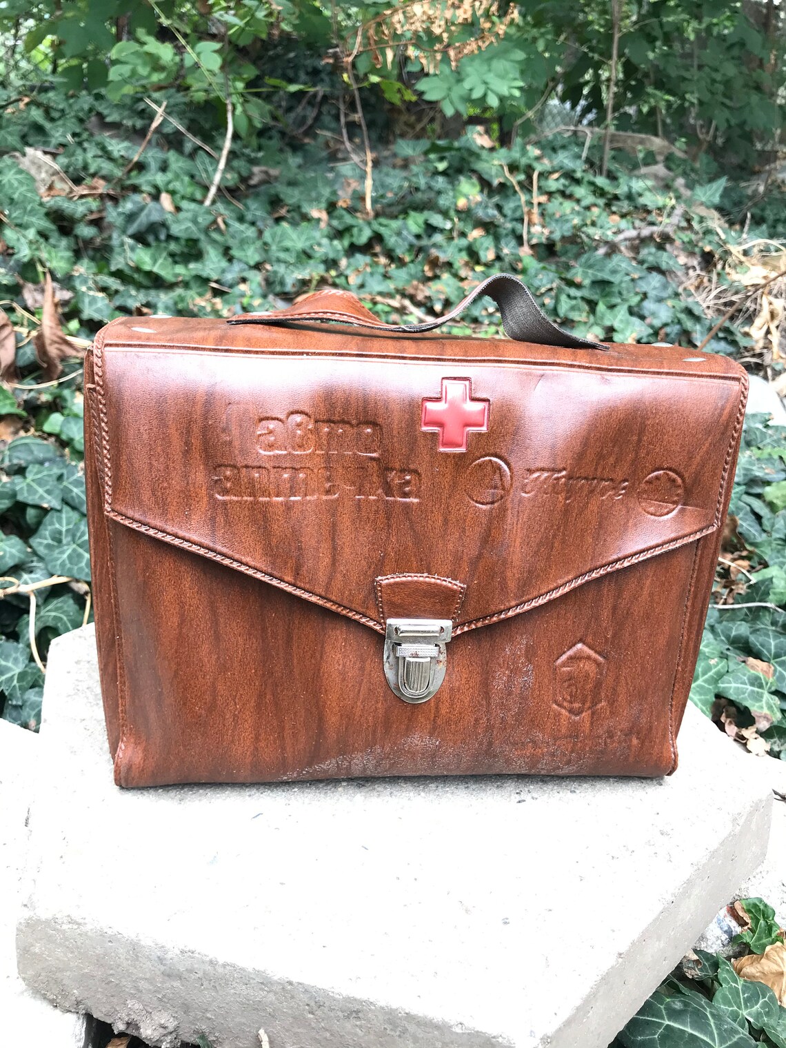 Vintage first aid kit for car-emergency medical help-doctor | Etsy