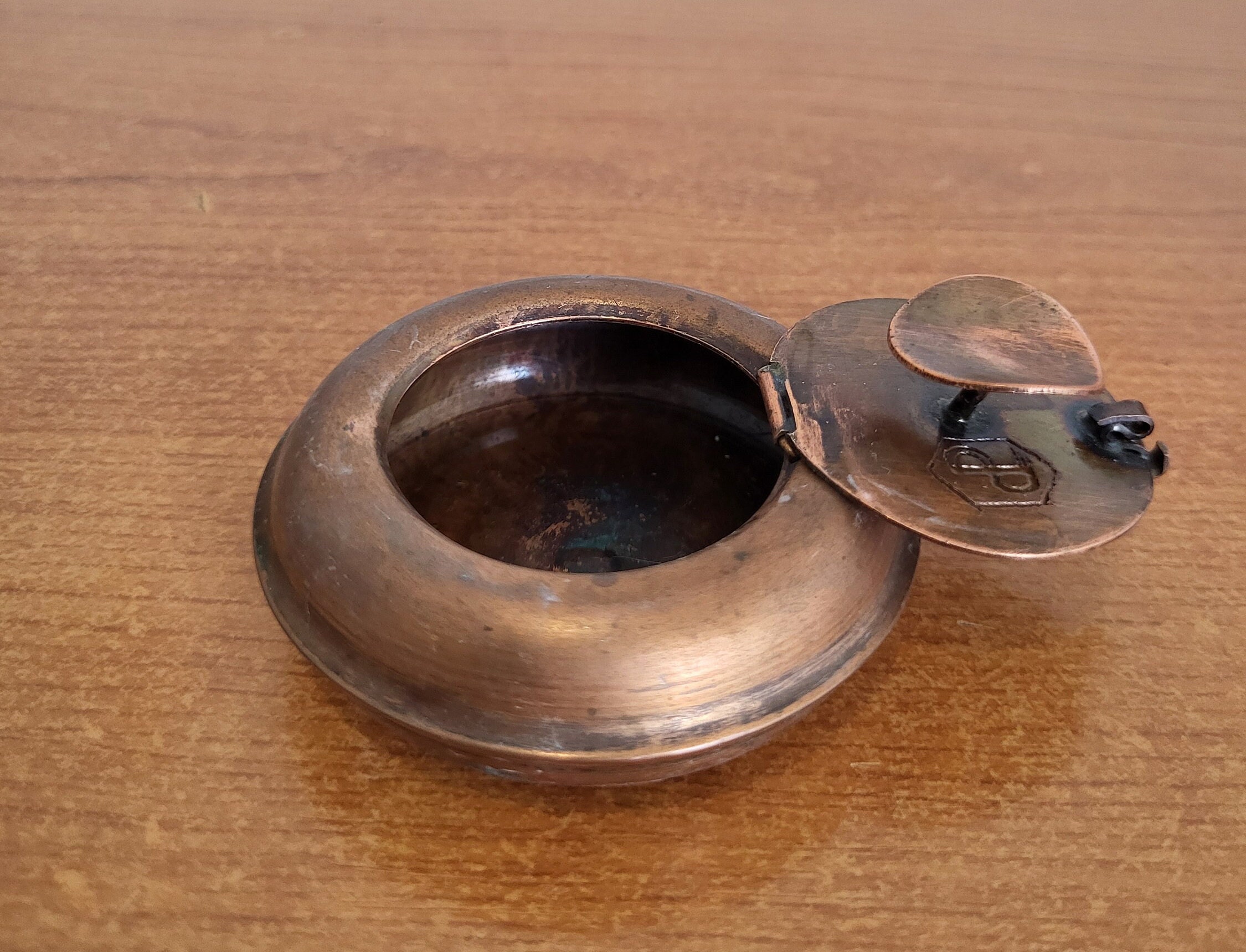 Vintage Copper Ashtray Very Old Ashtray Bar Decor Home Decor Cigarette ...