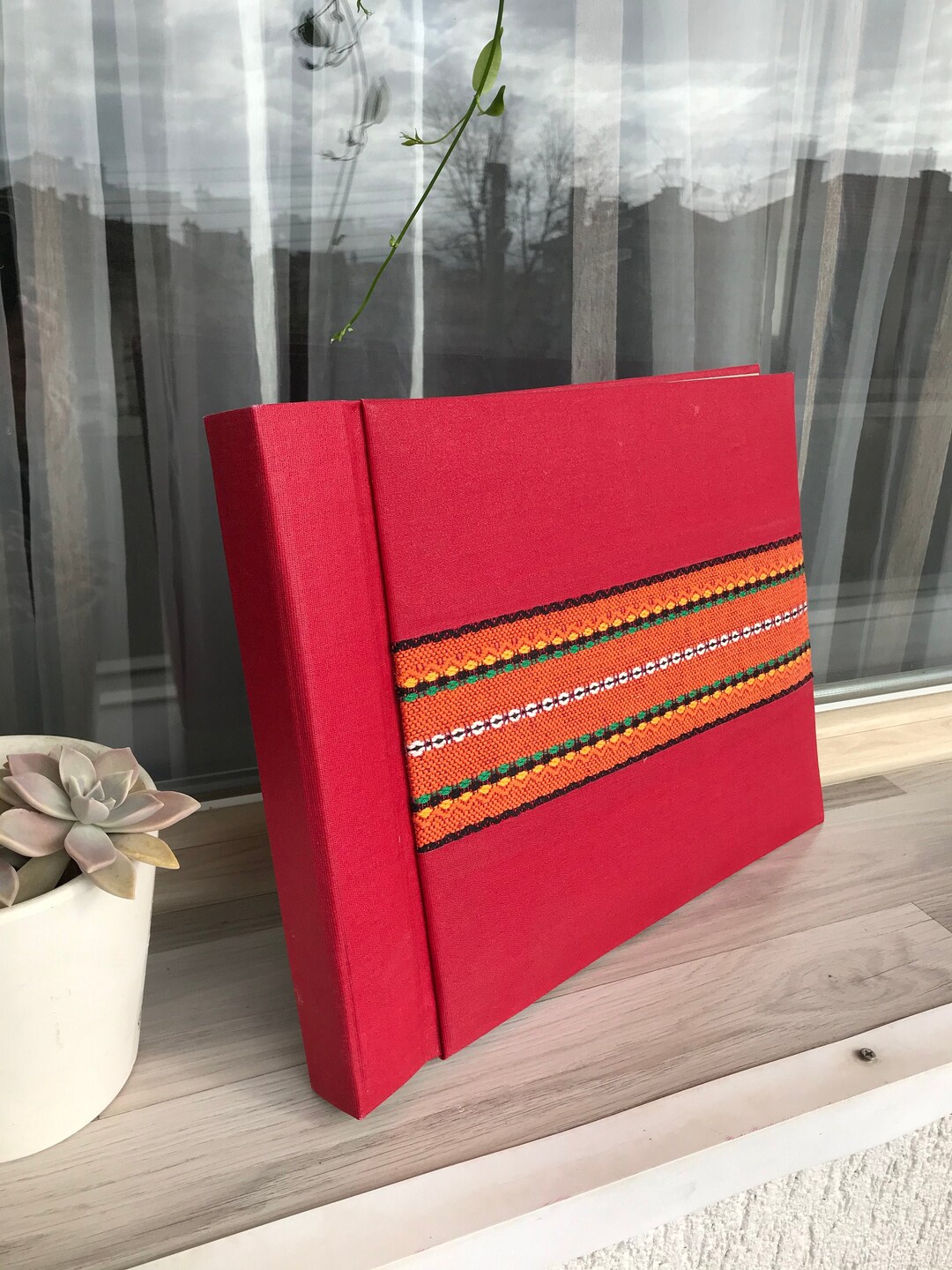 Vintage Red Photo Album -old Pictures Organizer -vintage Family Album ...