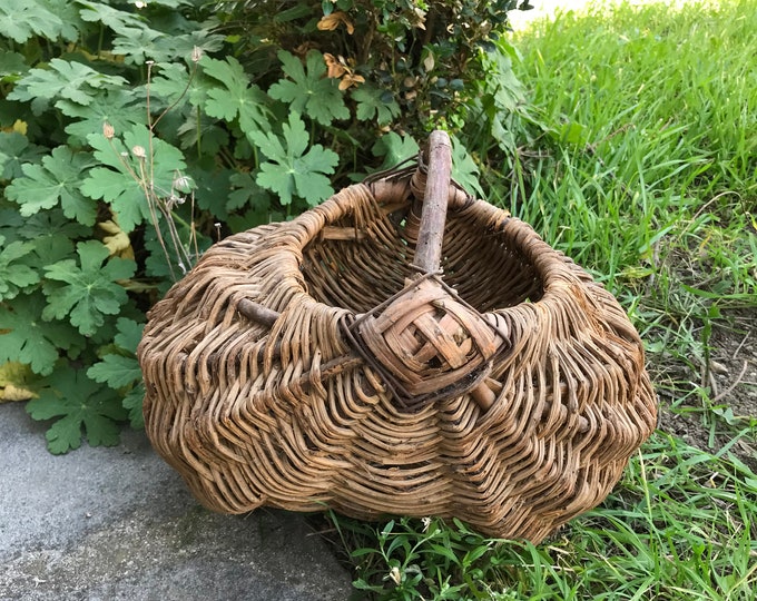 Vintage Basket handmade Basket rustic Primitive antique - Etsy