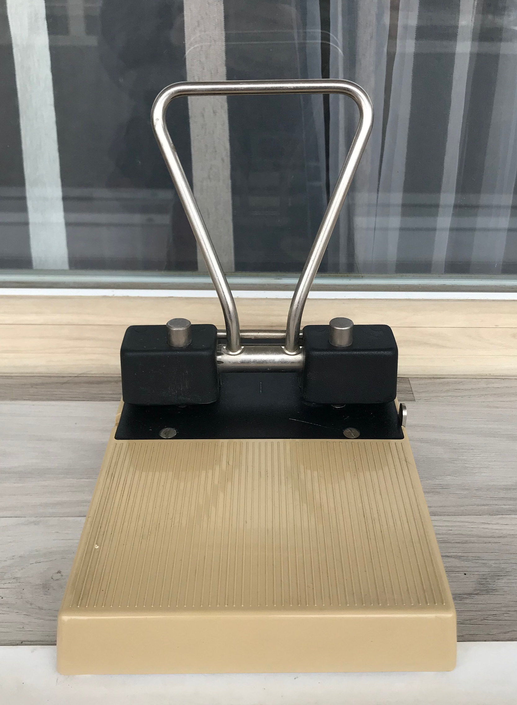 Vintage Hole Puncher-retro Paper Perforator-vintage Perforator-old ...