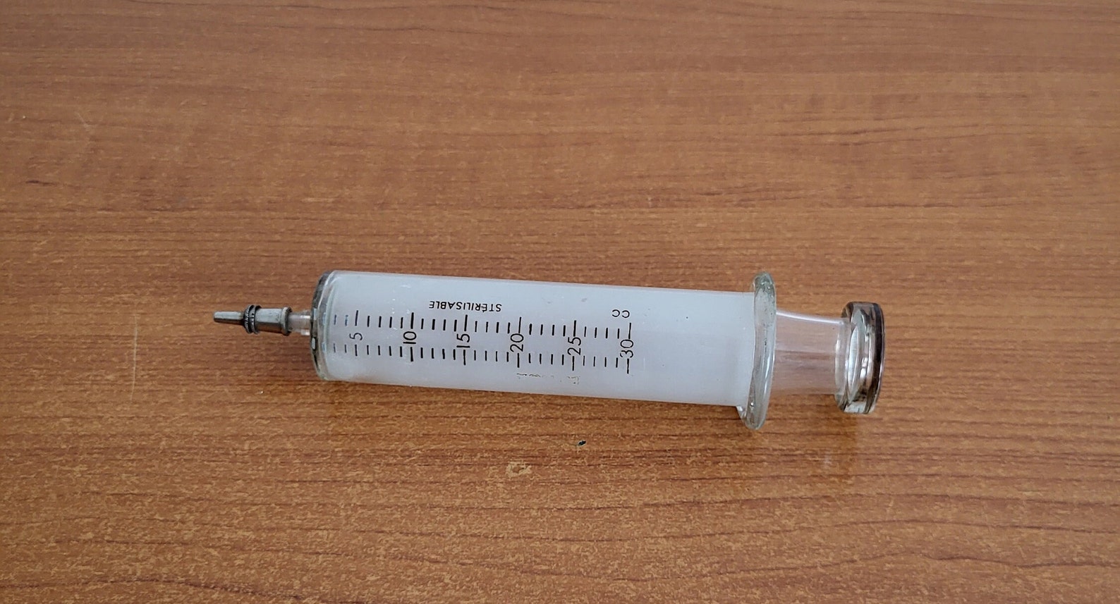 Vintage Medical Syringe Doctor Tools Glass Syringe Medical Equipment ...
