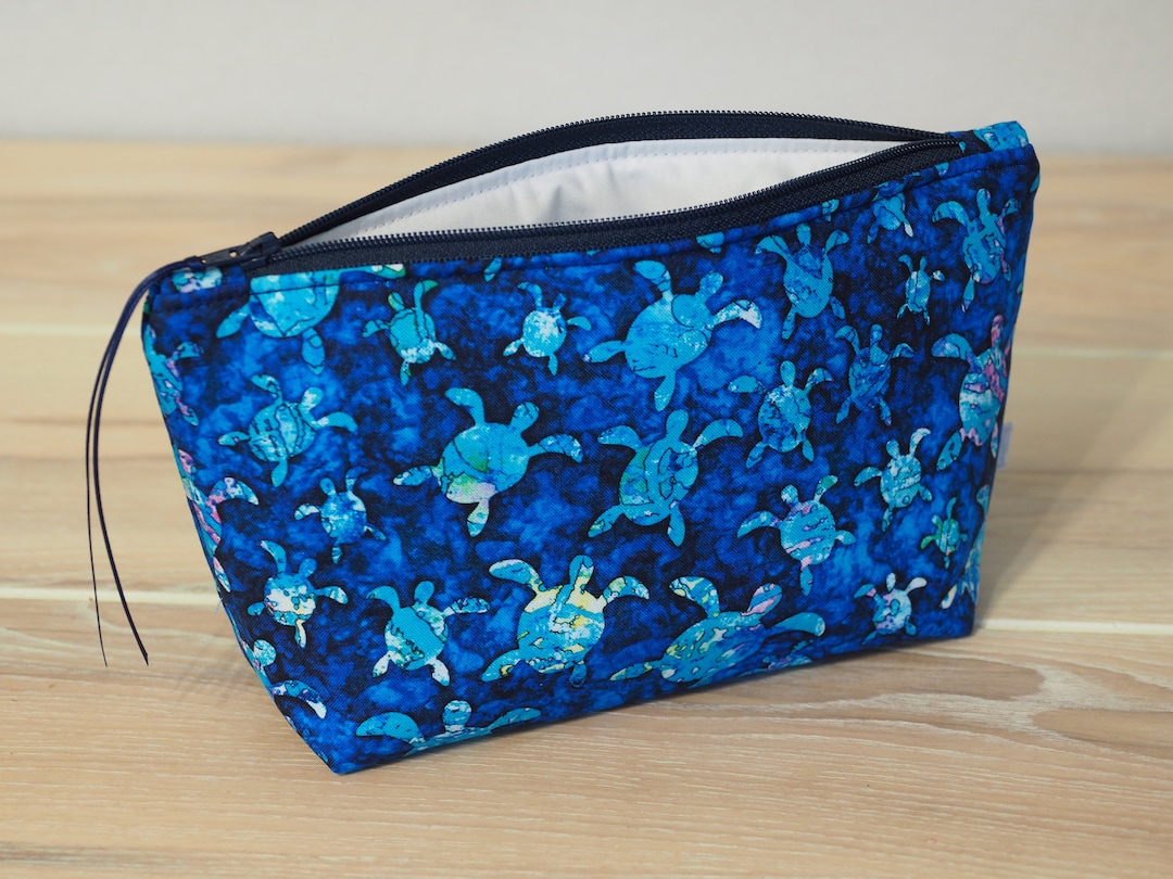 Sea Turtle Make-up Bag / Little Zip Bag / Cosmetic Bag - Etsy
