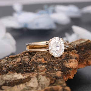 Double Shanks Solitaire 3ct Moissanite Ring, 8 Prongs Oval Cut 8x10mm ...