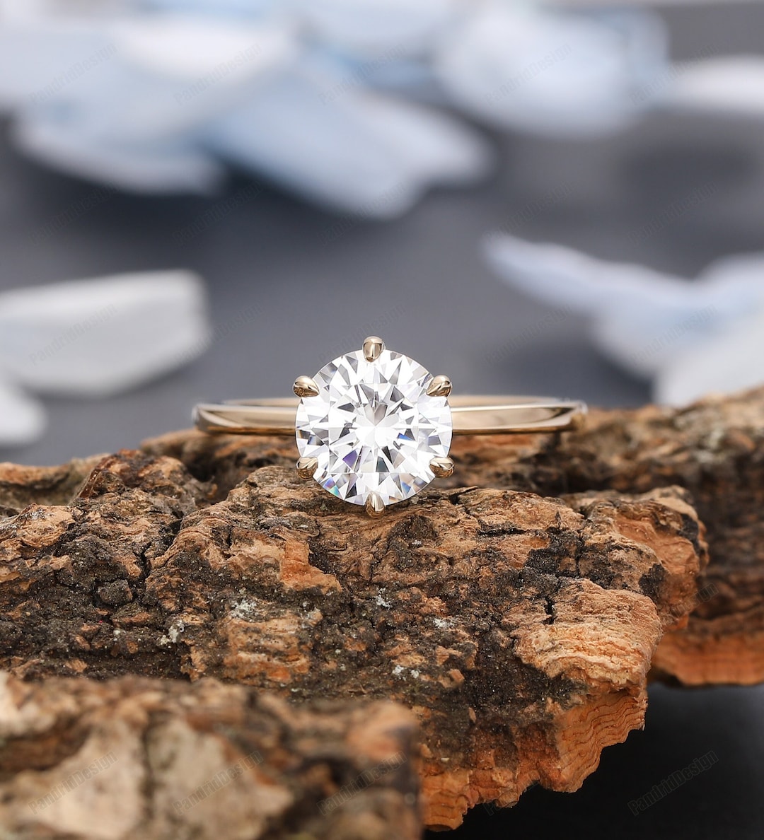 6 Prongs Set Hidden Halo Wedding Ring,plain Band IGI Certified Lab ...