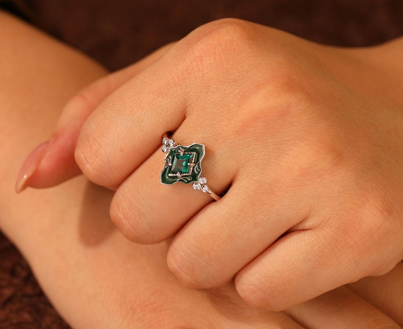 Retro Art Deco Rhombus Cut Emerald Engagement Ring Unique Green Enamel ...