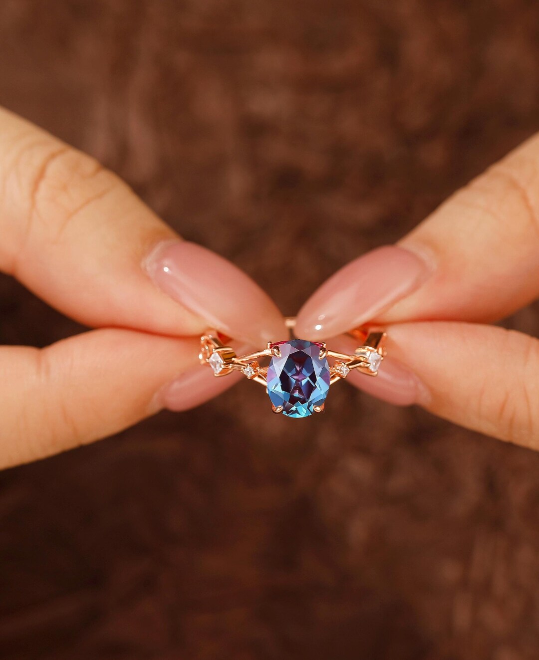 Art Deco Stunning 2.0ct 7x9mm Oval Blue Alexandrite Wedding Bridal ...