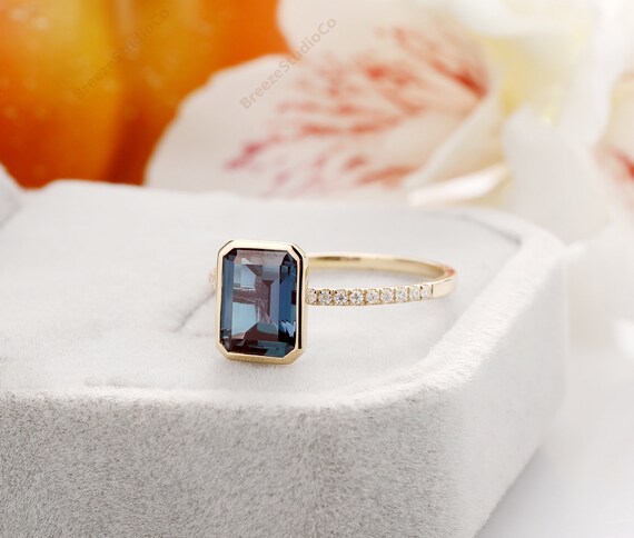 Alexandrite Gift Rings Gifts for Mother Gifts for Her Bezel - Etsy