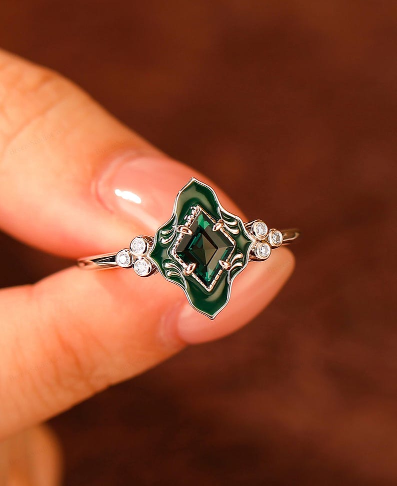 Retro Art Deco Rhombus Cut Emerald Engagement Ring Unique Green Enamel ...