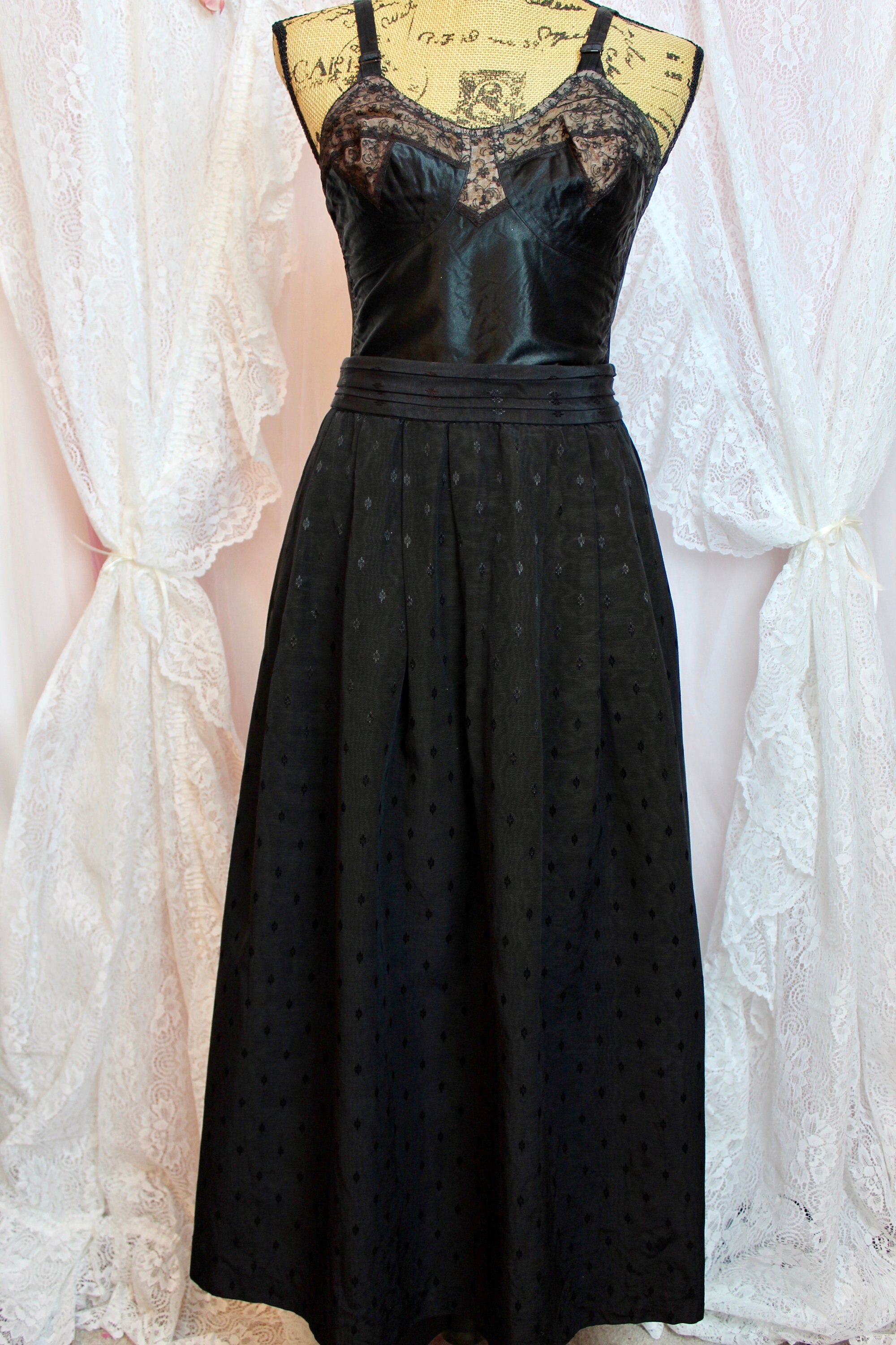 Vintage 80s 90s Daryle Alexander Romantic Long Black Pattern Skirt, 2 ...