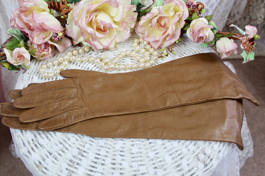 Vintage 60s Caramel Brown Soft Leather Gloves, Mid Length, 100% Silk ...