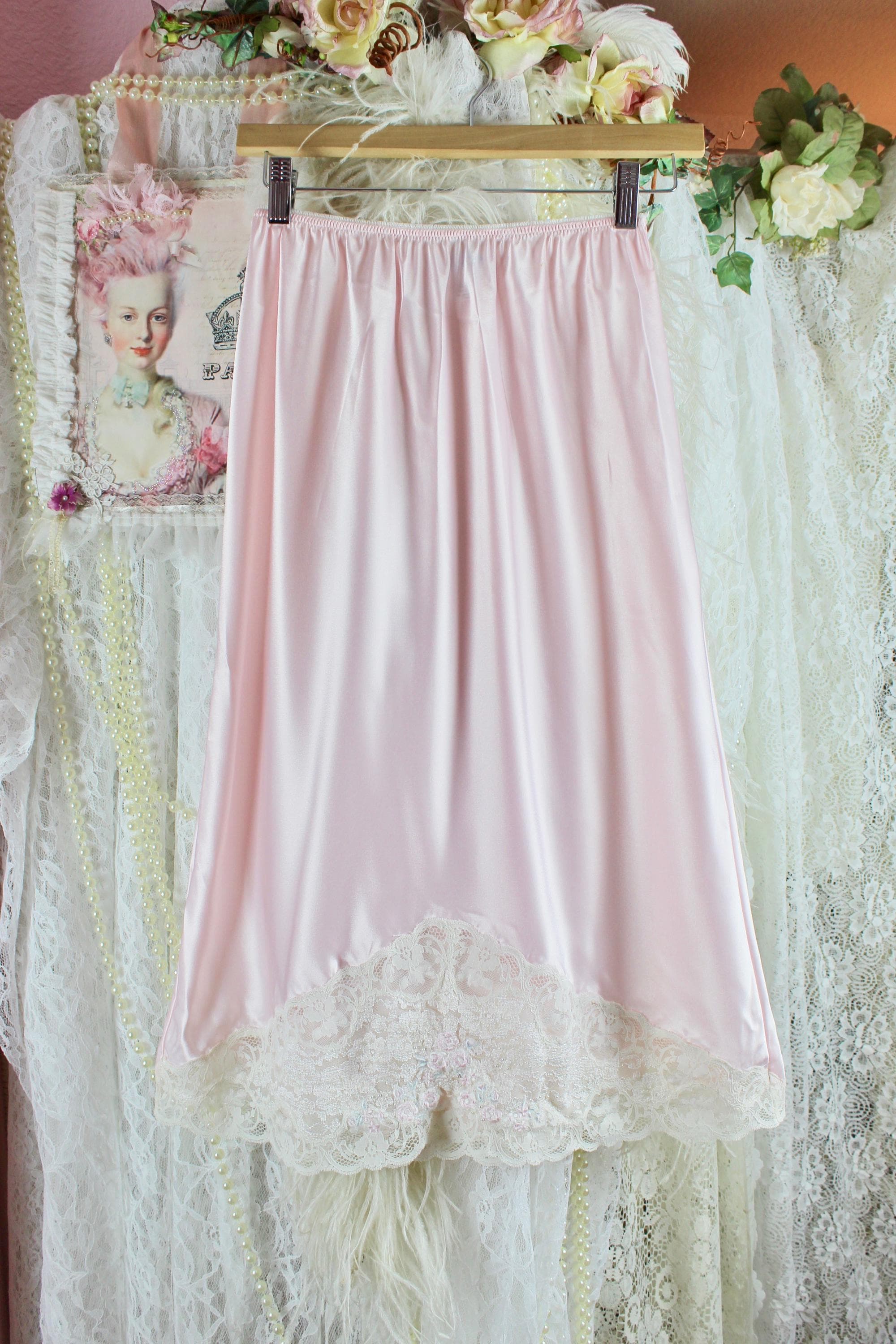 Vintage 90s Sara Beth Light Pink Half Slip, Elastic Waist, Lace Trims ...