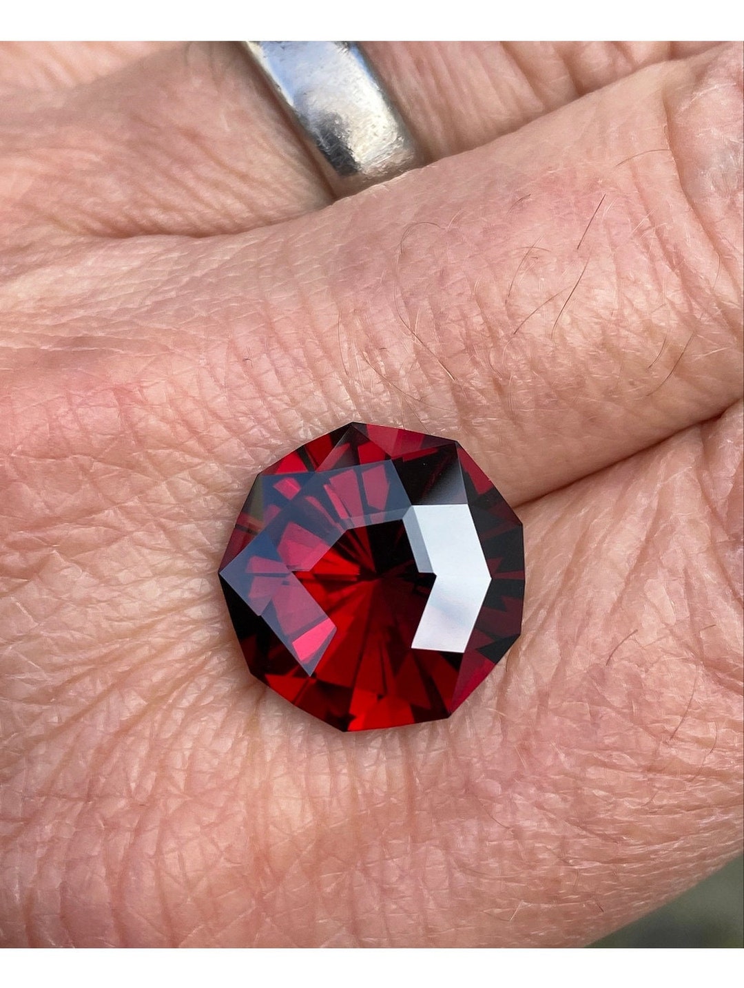Malaya Garnet Big Boy 19,25ct - Etsy