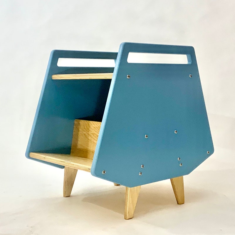 Magazine Rack Table - Etsy