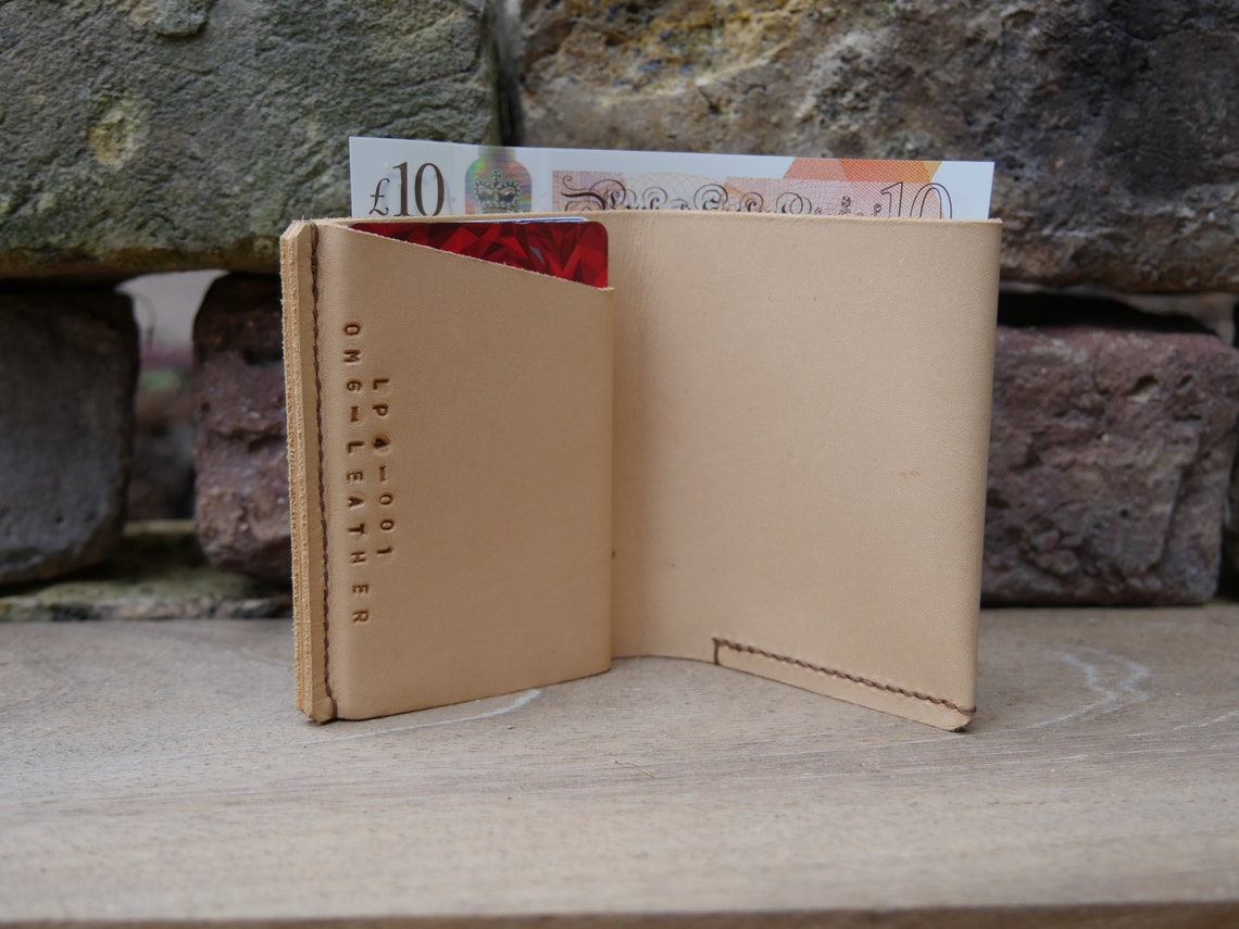 Loop 4 · Bifold Leather Card Holder With Note Pocket · Unique · Made to ...