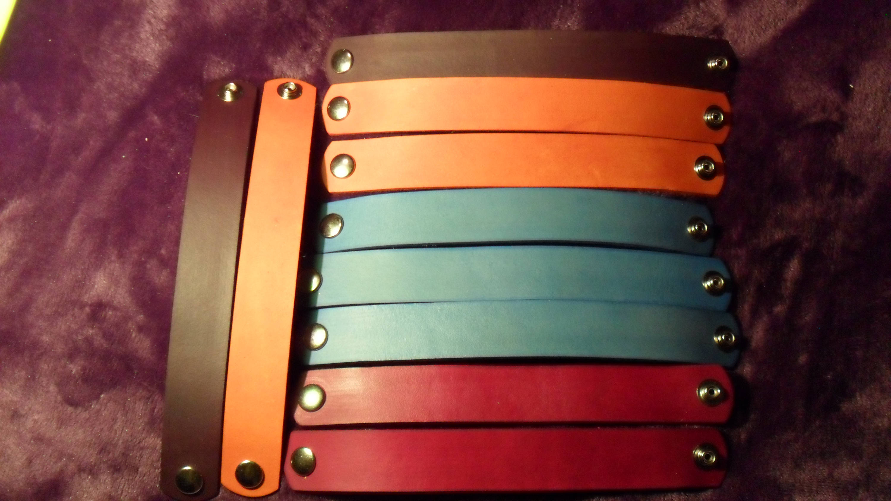 BRACELET Vegetable Tanned LEATHER Blanks Lot of 10 DYED 1" Wide With ...
