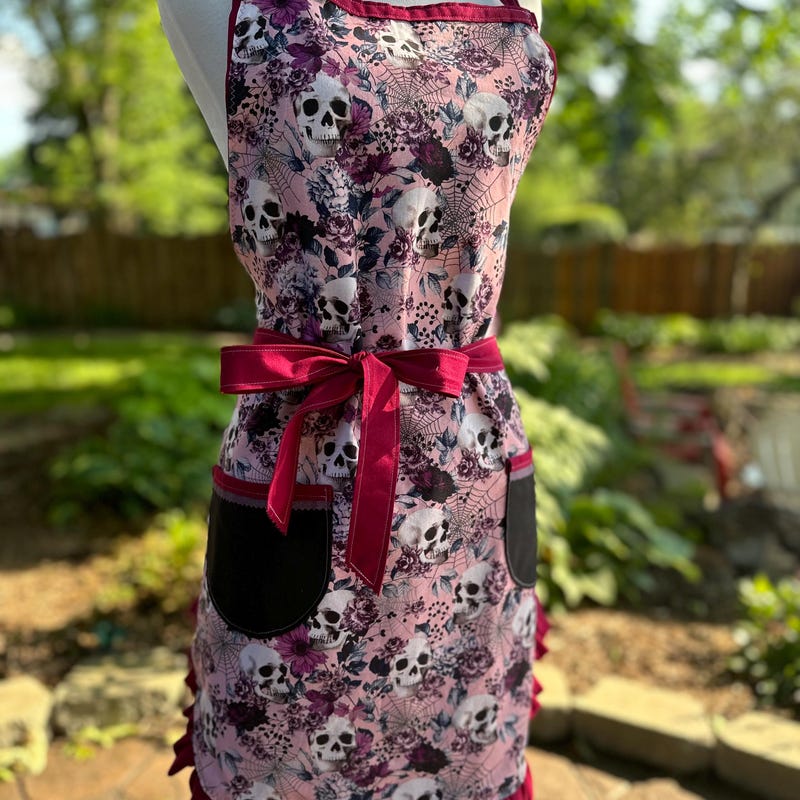 Skull Apron - Etsy